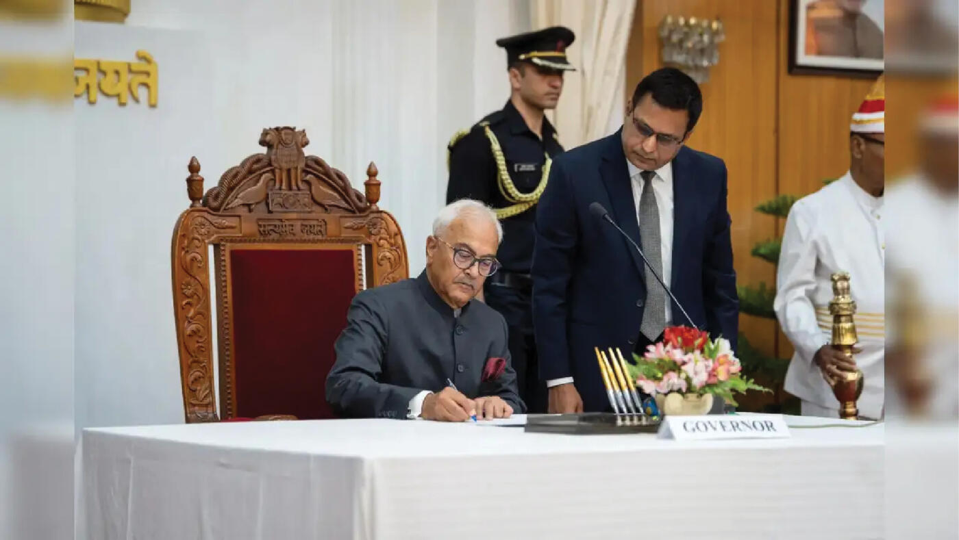 Hmarchhak - Manipur MLA 10-in Governor an hmu