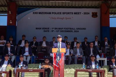 Tualchhung - Chief Minister-in hlawh la tlai an awm ṭhin chhan a sawifiah