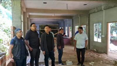 Tualchhung - Sikul ngaihven turin thuneitute duh